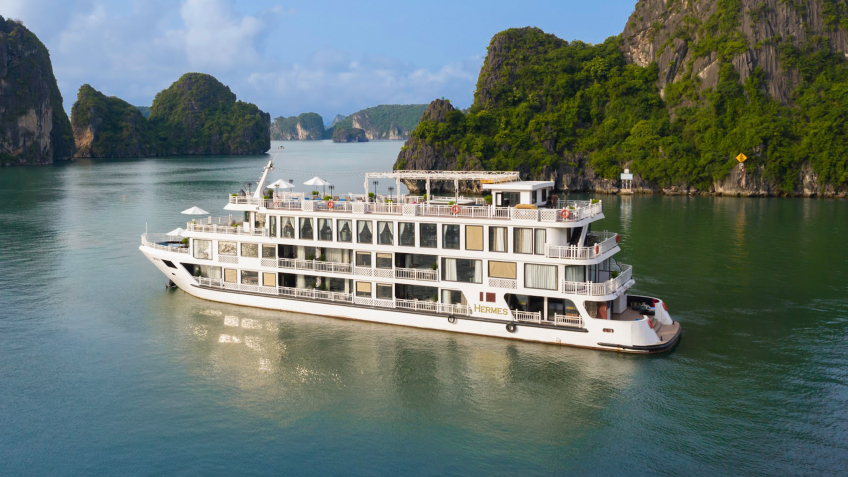 Hermes cruise - Viet Express Travel
