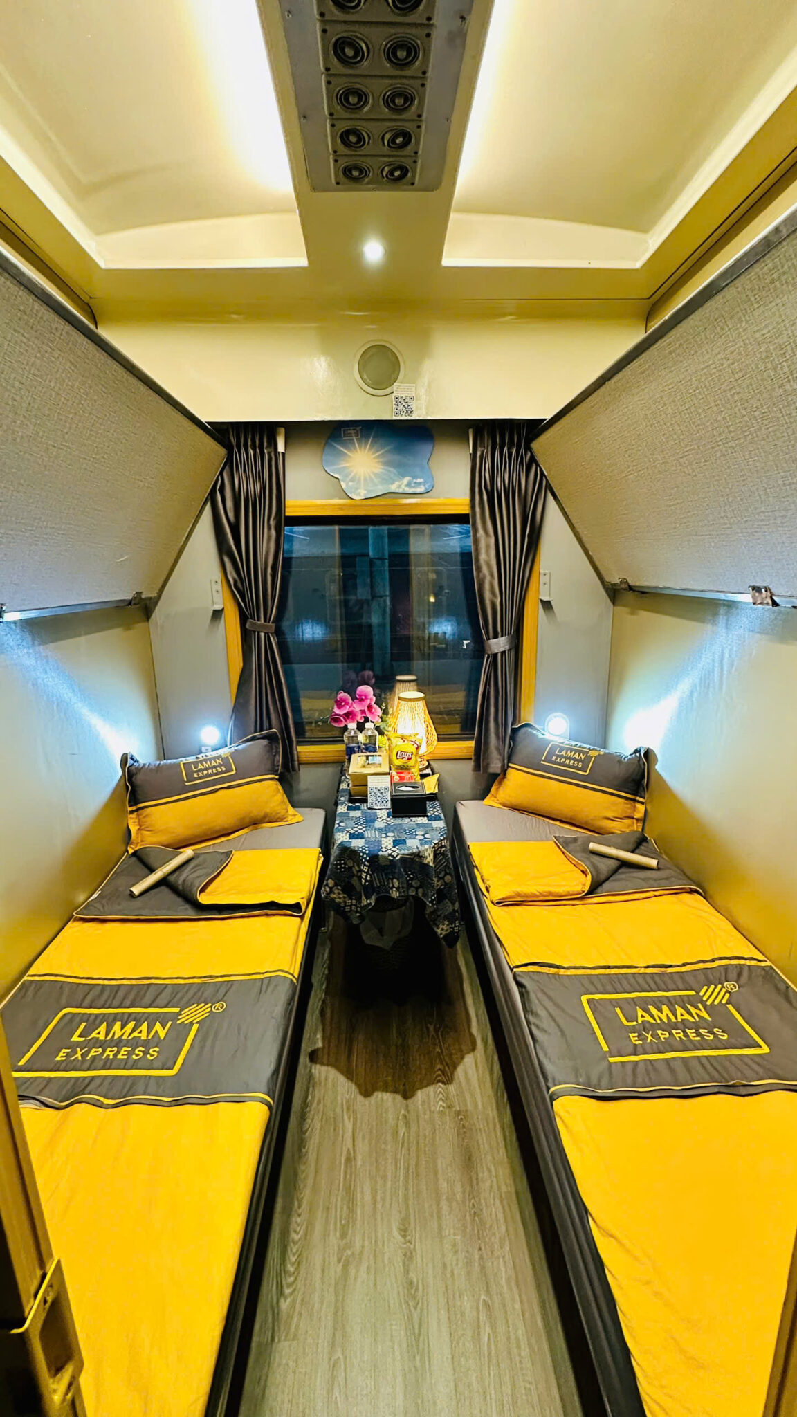 Laman Express Train: Premium Night Train - Viet Express Travel