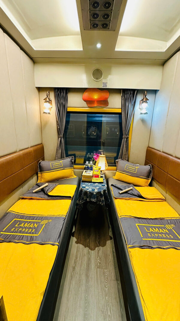 Ninh Binh to Dong Hoi Night Train | Laman Express